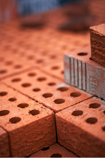 Traditional & Advanced Ceramics | IntoCeramics